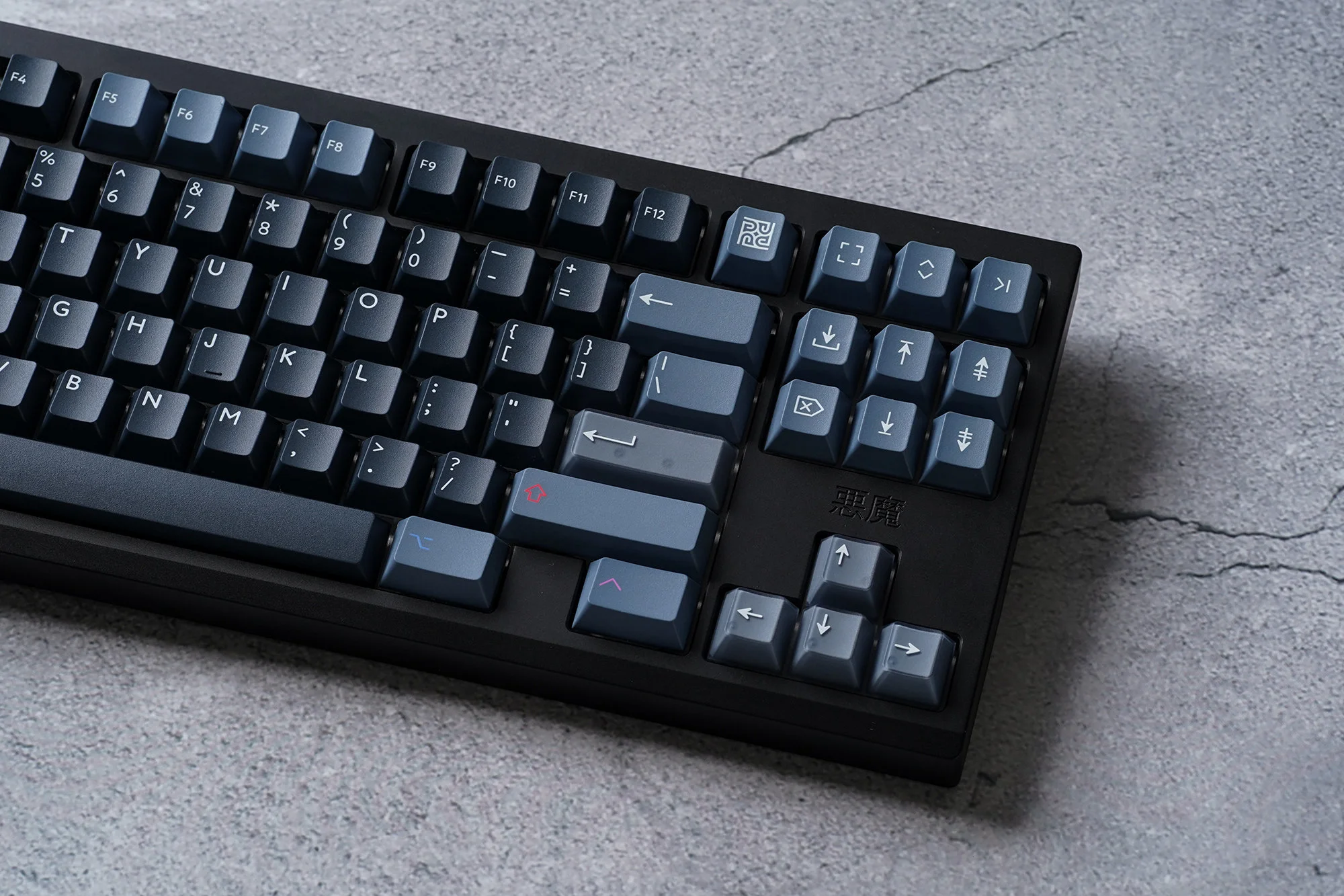 KBDfans - zFrontier 装备前线