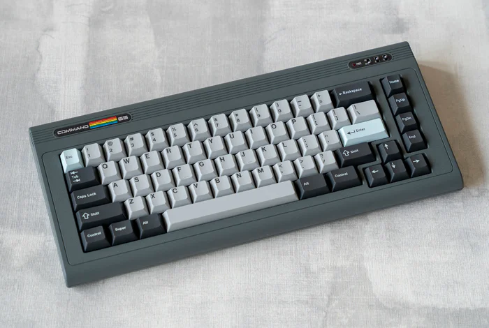 Command 65 R2 复古热插拔三模机械键盘套件 - zFrontier 装备前线