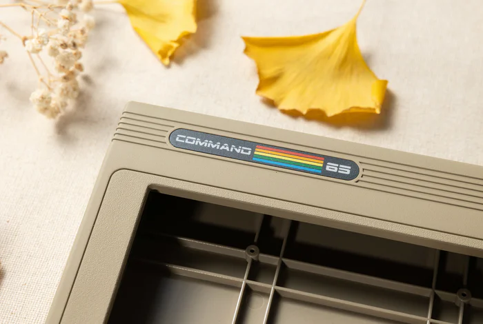 Command 65 R2 复古热插拔三模机械键盘套件 - zFrontier 装备前线