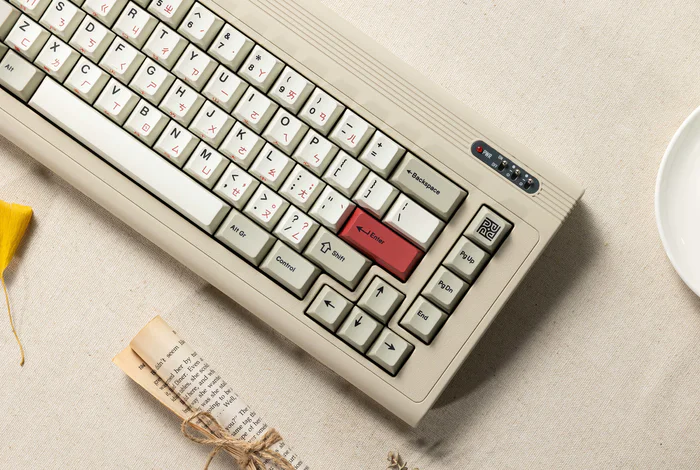 Command 65 R2 复古热插拔三模机械键盘套件 - zFrontier 装备前线