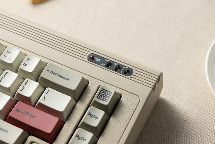 Command 65 R2 复古热插拔三模机械键盘套件 - zFrontier 装备前线