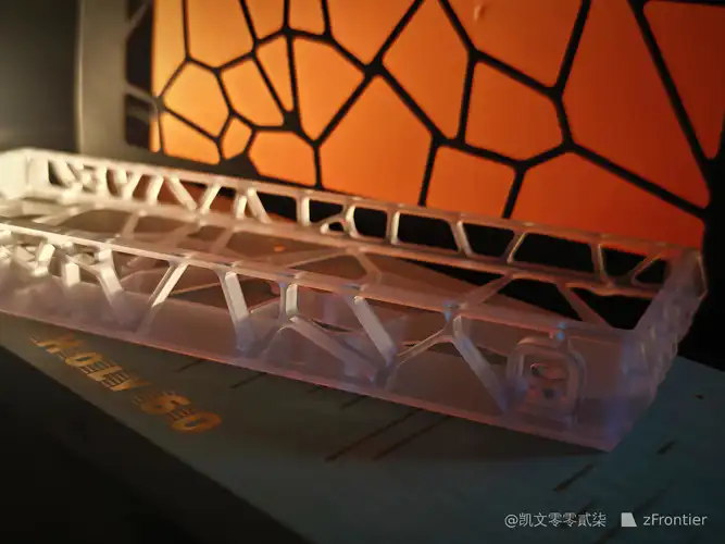 Holy 60 PC - zFrontier 装备前线