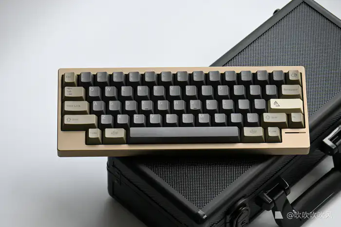 Gok Lily 60丨Hg黑丨GMK boulder - zFrontier 装备前线