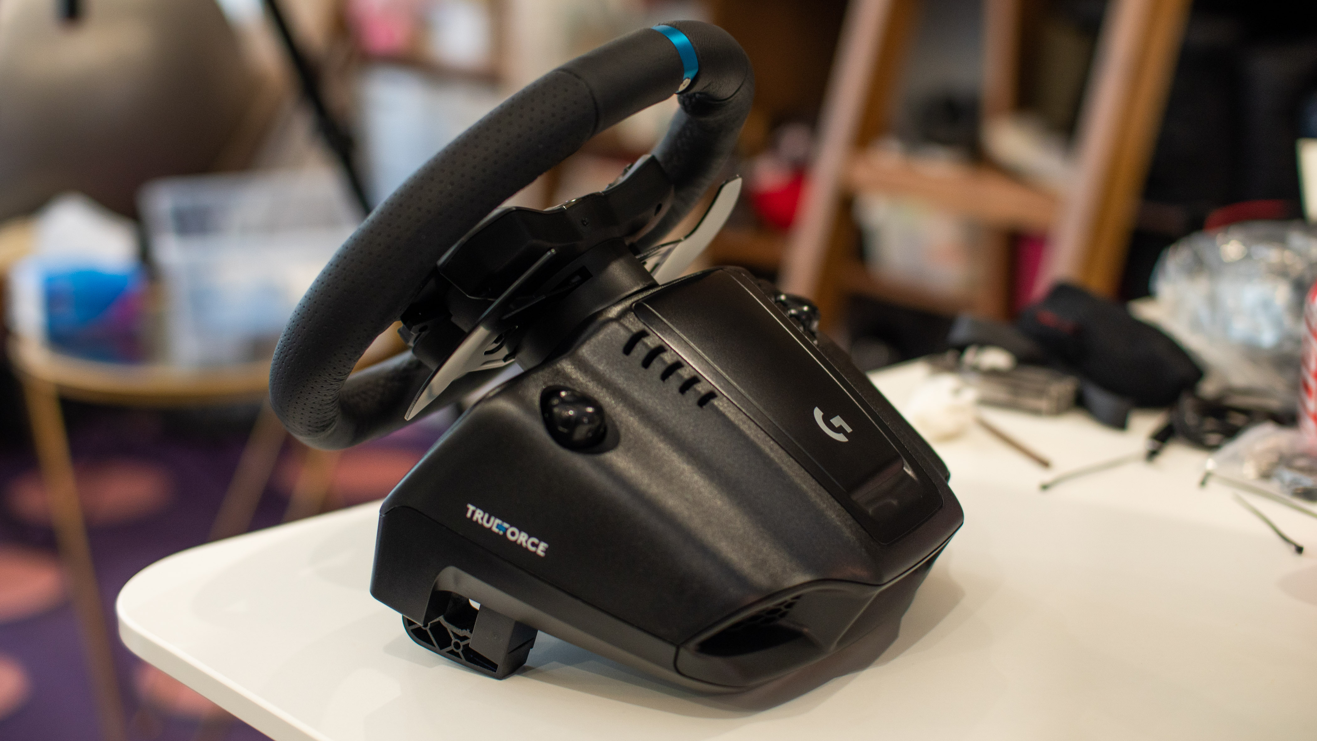 罗技G923开箱——恰到好处的升级 - zFrontier 装备前线