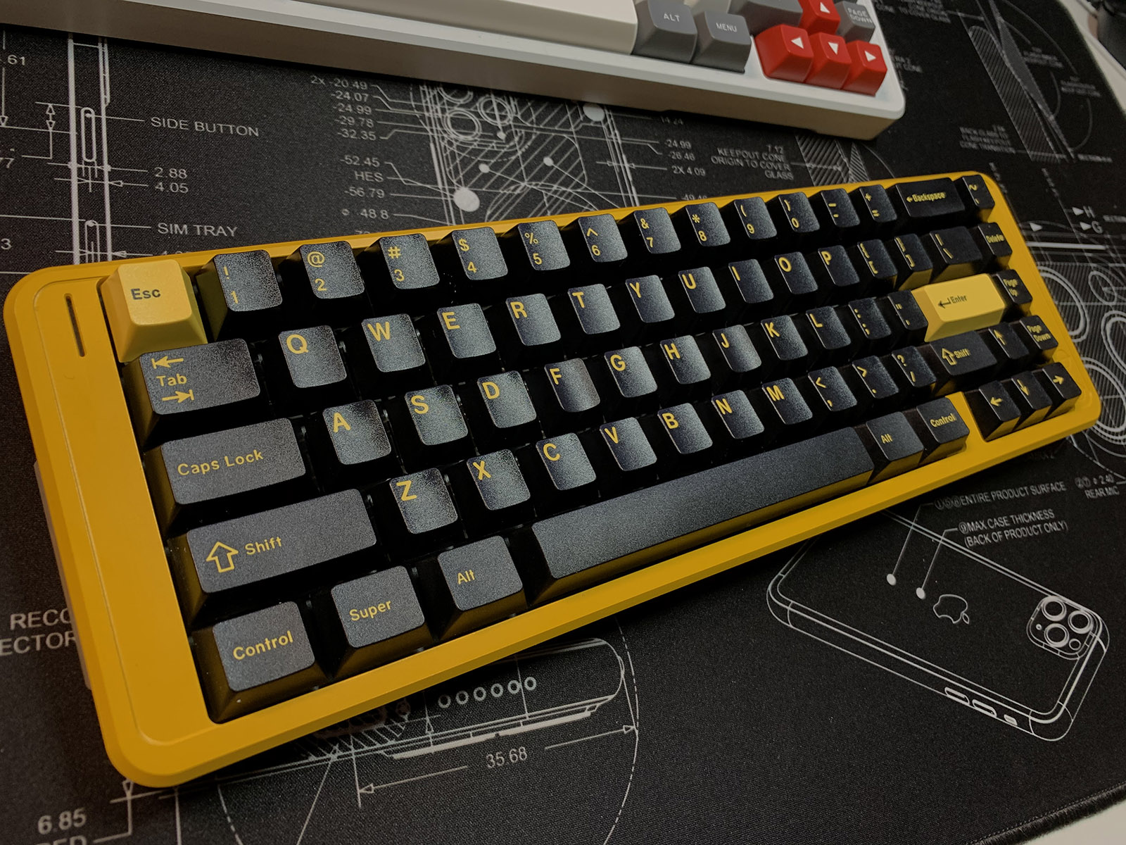 GMK SPIRIT翻车声中签个到 - zFrontier 装备前线