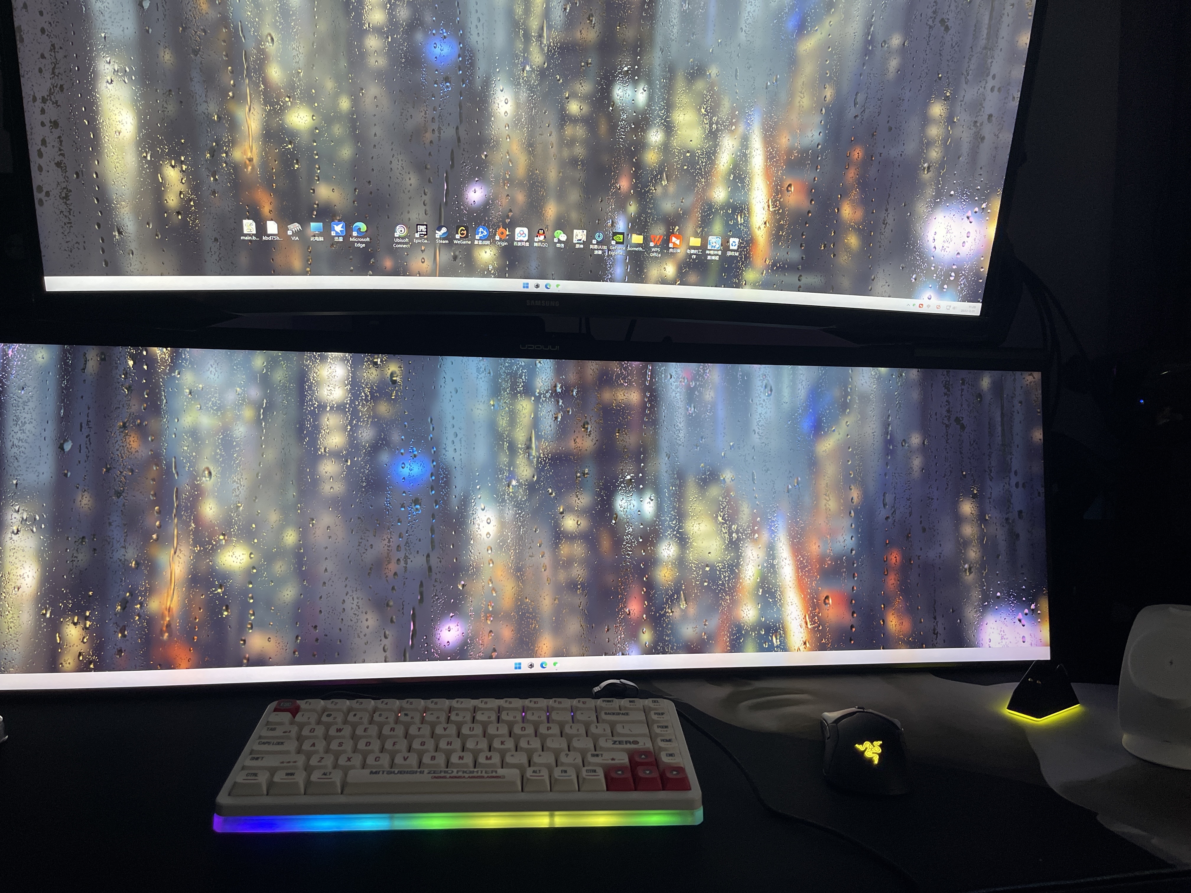 入坑第一把客制化键盘装完了 还是挺有成就感的 不打算深入这个大坑了 选的kbdfans的D84 对新人还算友好 用的TTC爱心轴加kbd的飞机 ...