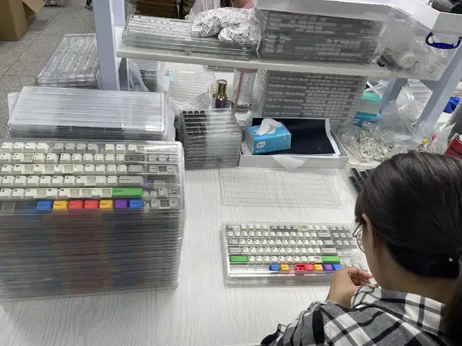 [现货团预告] MW-Retro Lights (红绿灯?) - zFrontier 装备前线