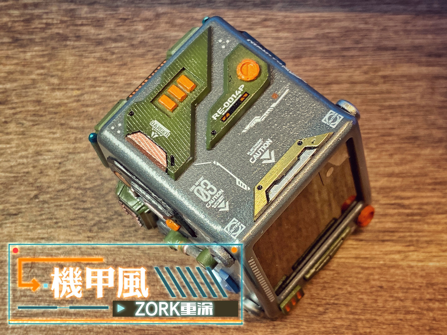 【桌搭分享】巴斯光年异色版机甲风格桌搭造型配色天气wifi桌面时钟,妥妥的桌搭神器,机甲控的怎么能不喜欢,配色参考了光环里士官长的铠甲,金属