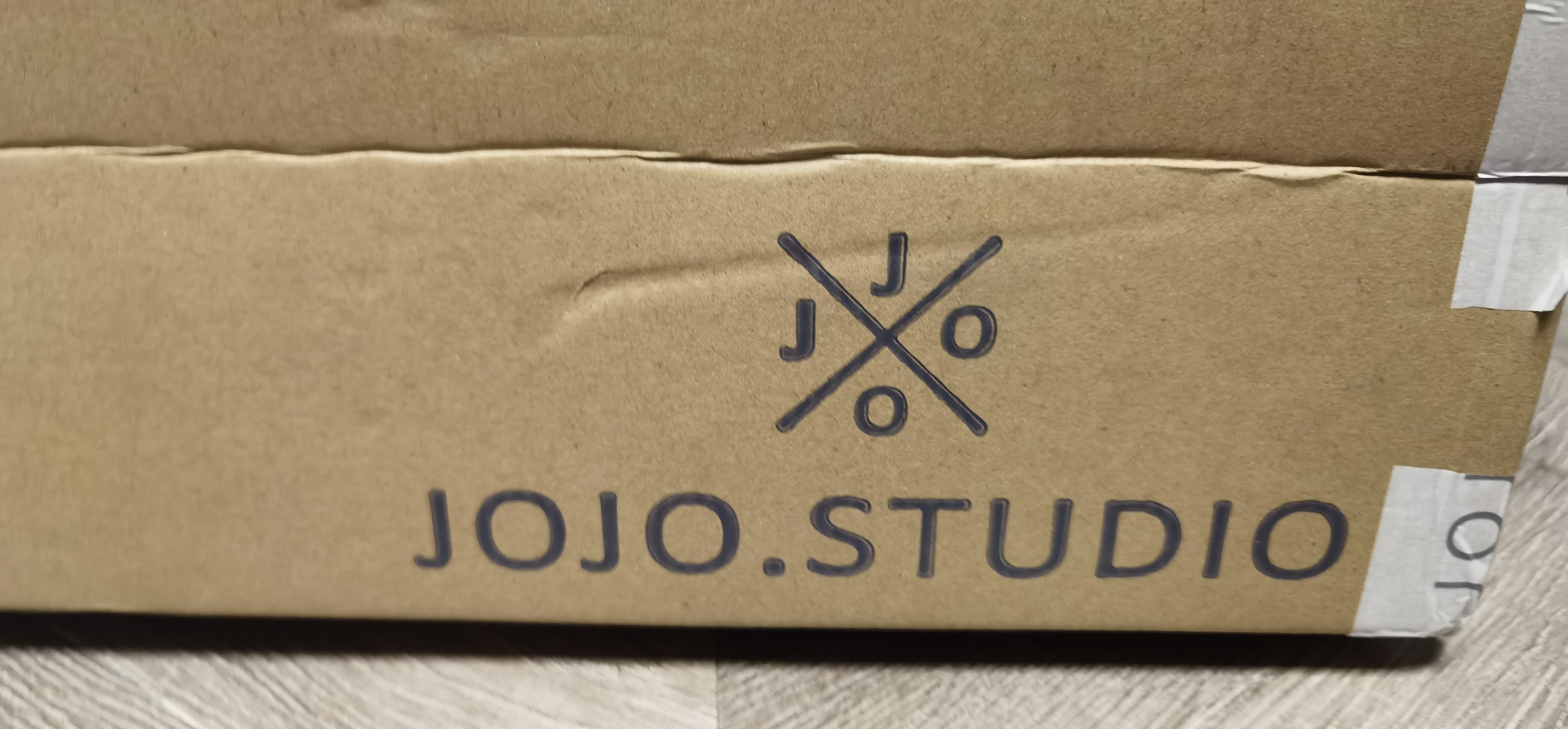 2023新年收到的第一把键盘 JOJO M98 早鸟上车 银龙哈哈哈 阳极银很细腻 性冷淡风非常耐看 - zFrontier 装备前线