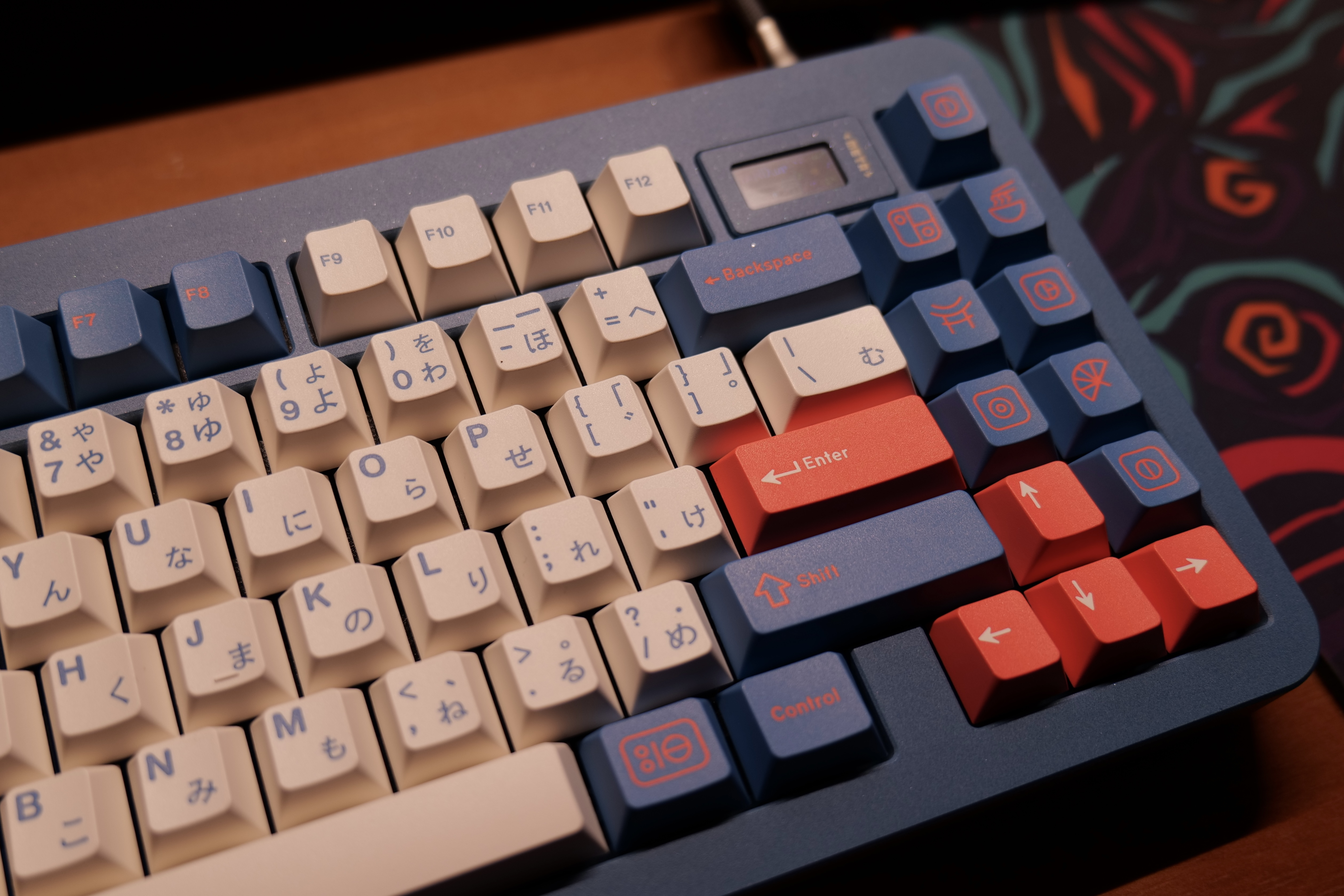 Matrix META 75“上海” 闪蓝色到手很好看 搭配便当真的是绝配 - zFrontier 装备前线