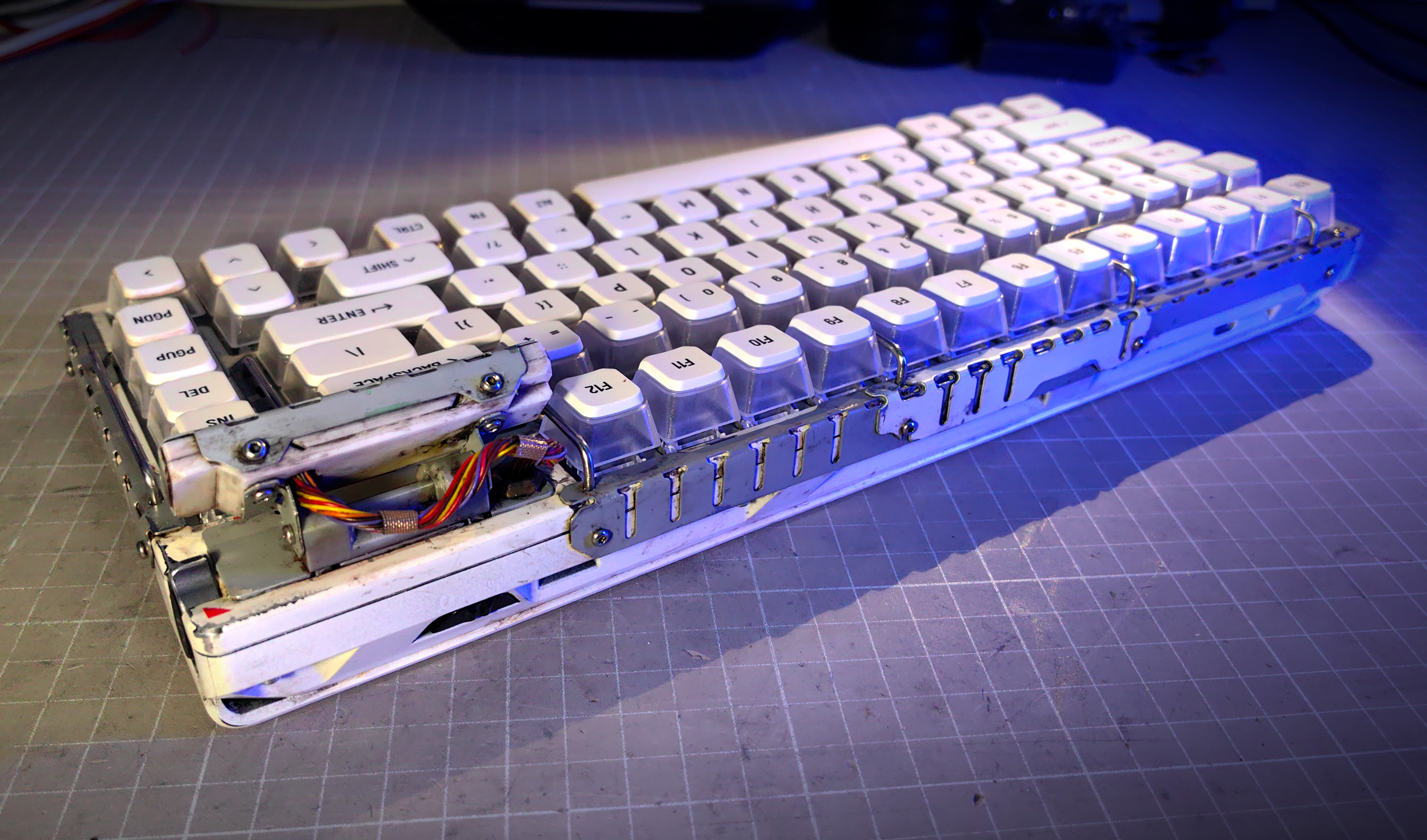 【ROG夜魔改装赛】是ROSS，不是MOSS - zFrontier 装备前线