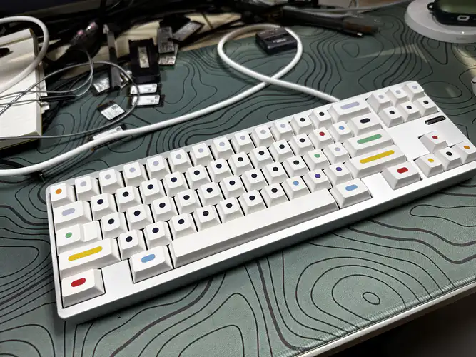 Luna 70 WKL 阳极银 OW Lab V3 HG黑 48g双段 加轴纸 润轴壁底壳导轨小脚弹簧 GMK Dots 2 Light V3 ...