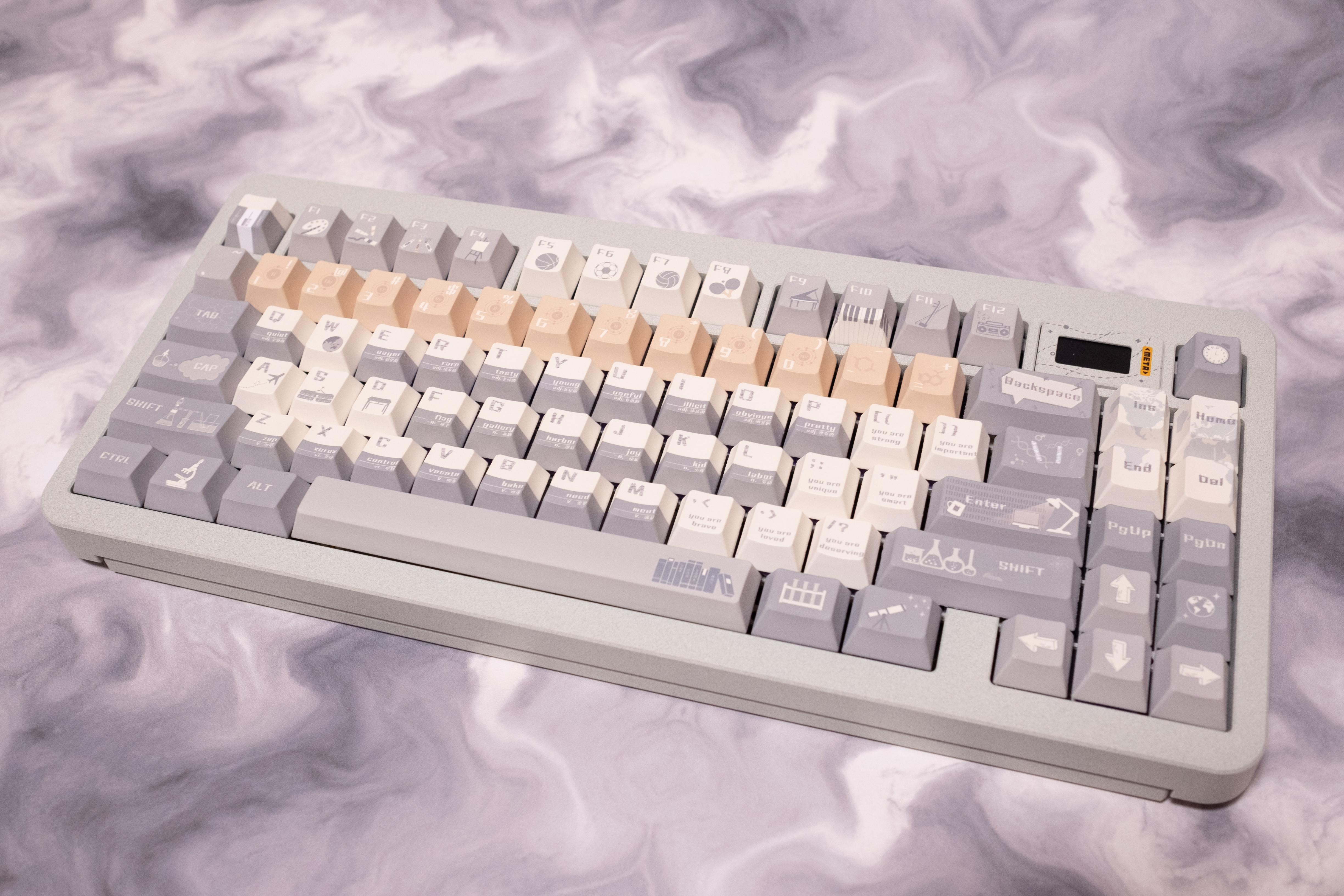 Jelly 75+Meta 75终于都组好了 - zFrontier 装备前线