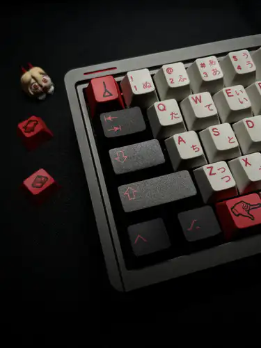 套件：Razor 65 枪灰色 轴体：厚润风信子v2 大键：润上盖黄环轴 键帽：ArmorSuit MAKIMA Razor65枪灰质感无敌 ...