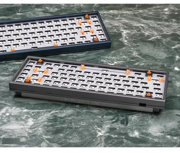 Keycool Mixakye K84 机械键盘套件 - zFrontier 装备前线