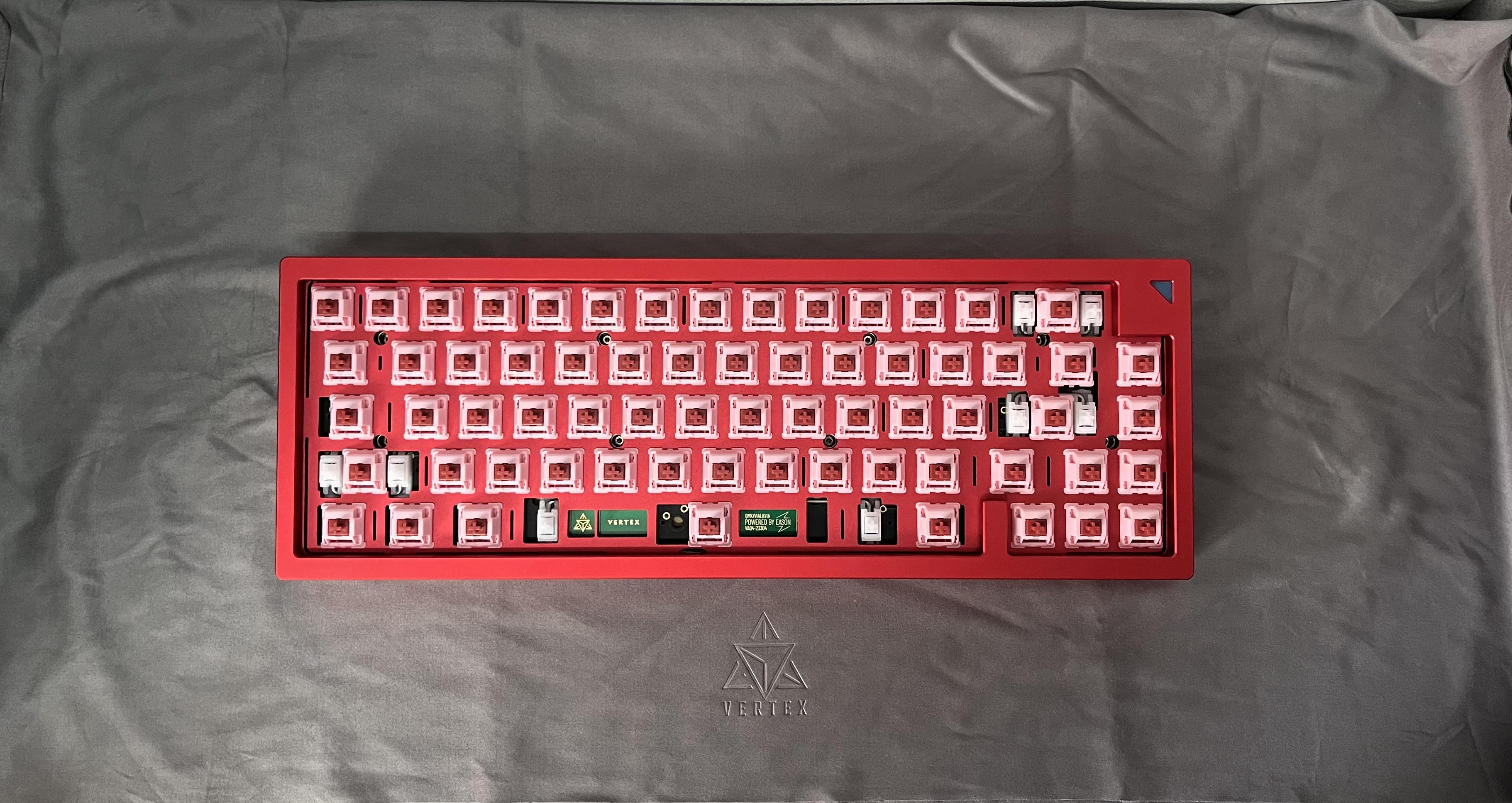 keykobo darling晒单 门锁颜色图一乐，看个乐呵就好 kkb一如既往的超高品质 图5：还在等待aks的免费定制铭牌到货，来解决封包 ...