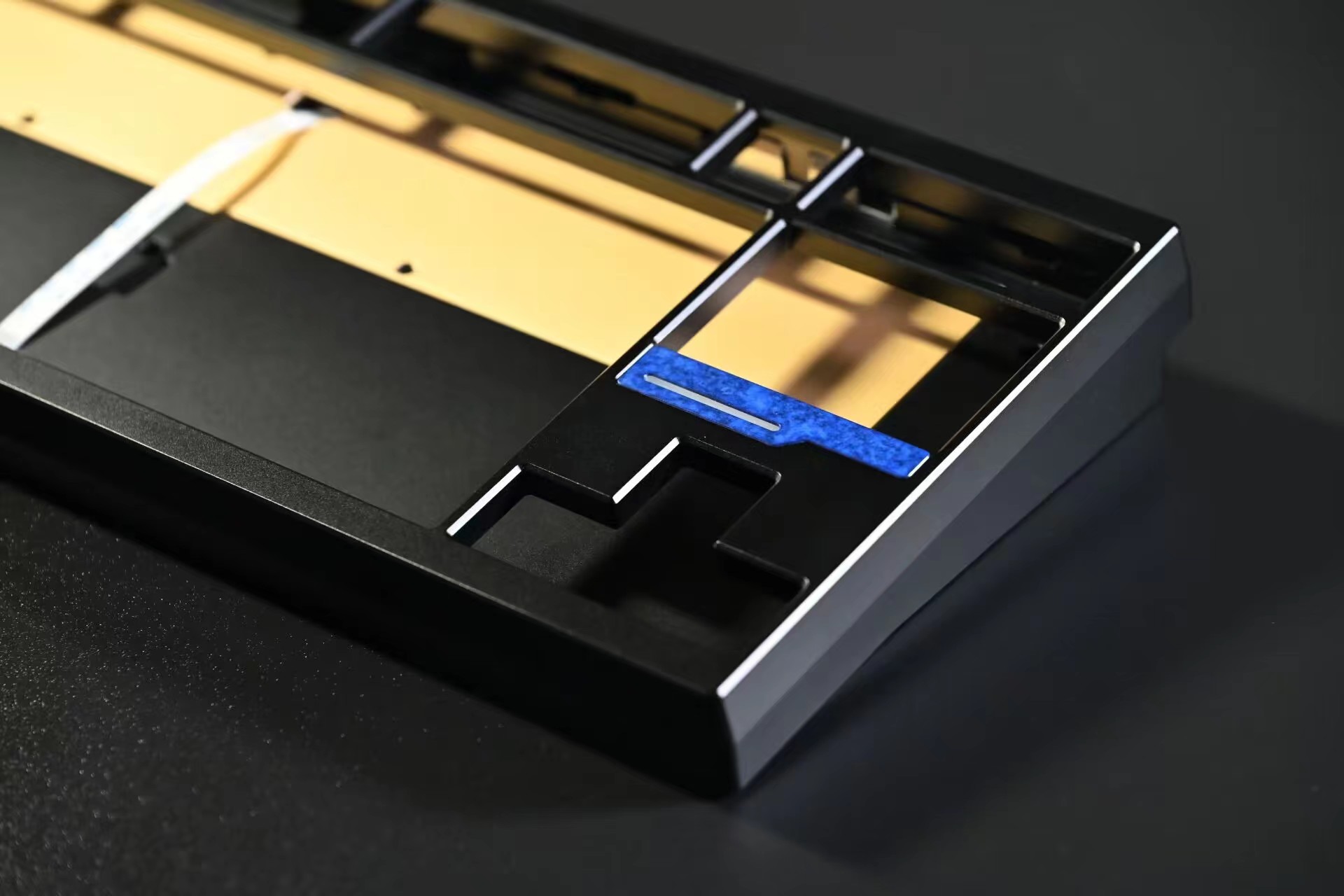 【GB】Tech Bear—TB8-TKL - zFrontier 装备前线