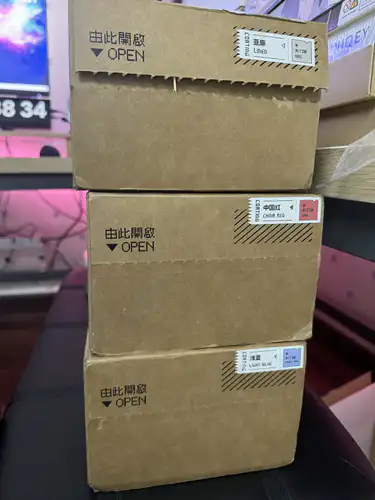 Matrix Navi｜目前已经拥有的三个颜色 除了亚麻有官方指定的主题「silk road」外，目前准备给红色围绕着「龙」也就是龙年主题打造 ...