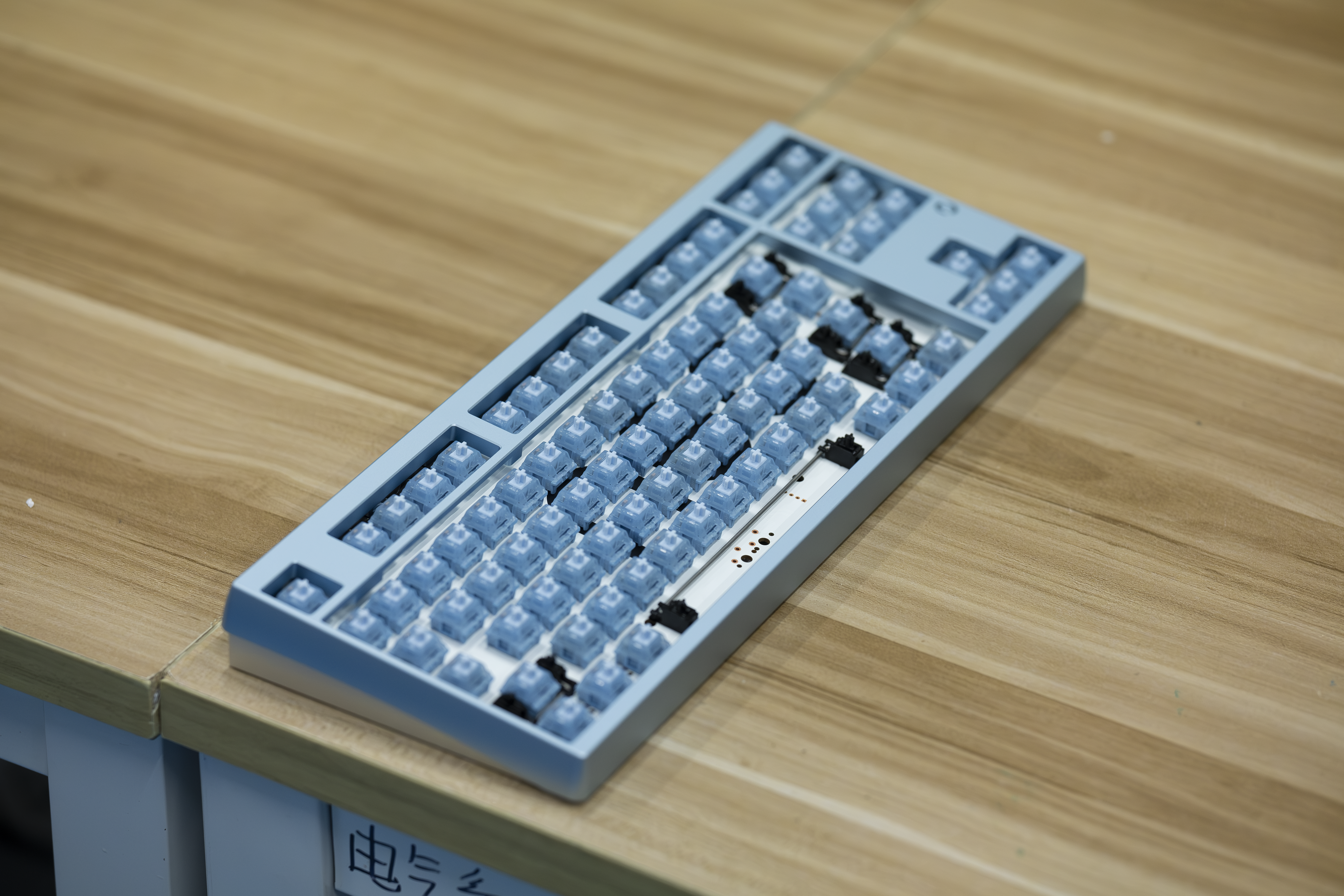 Neo80-Baby Blue - zFrontier 装备前线