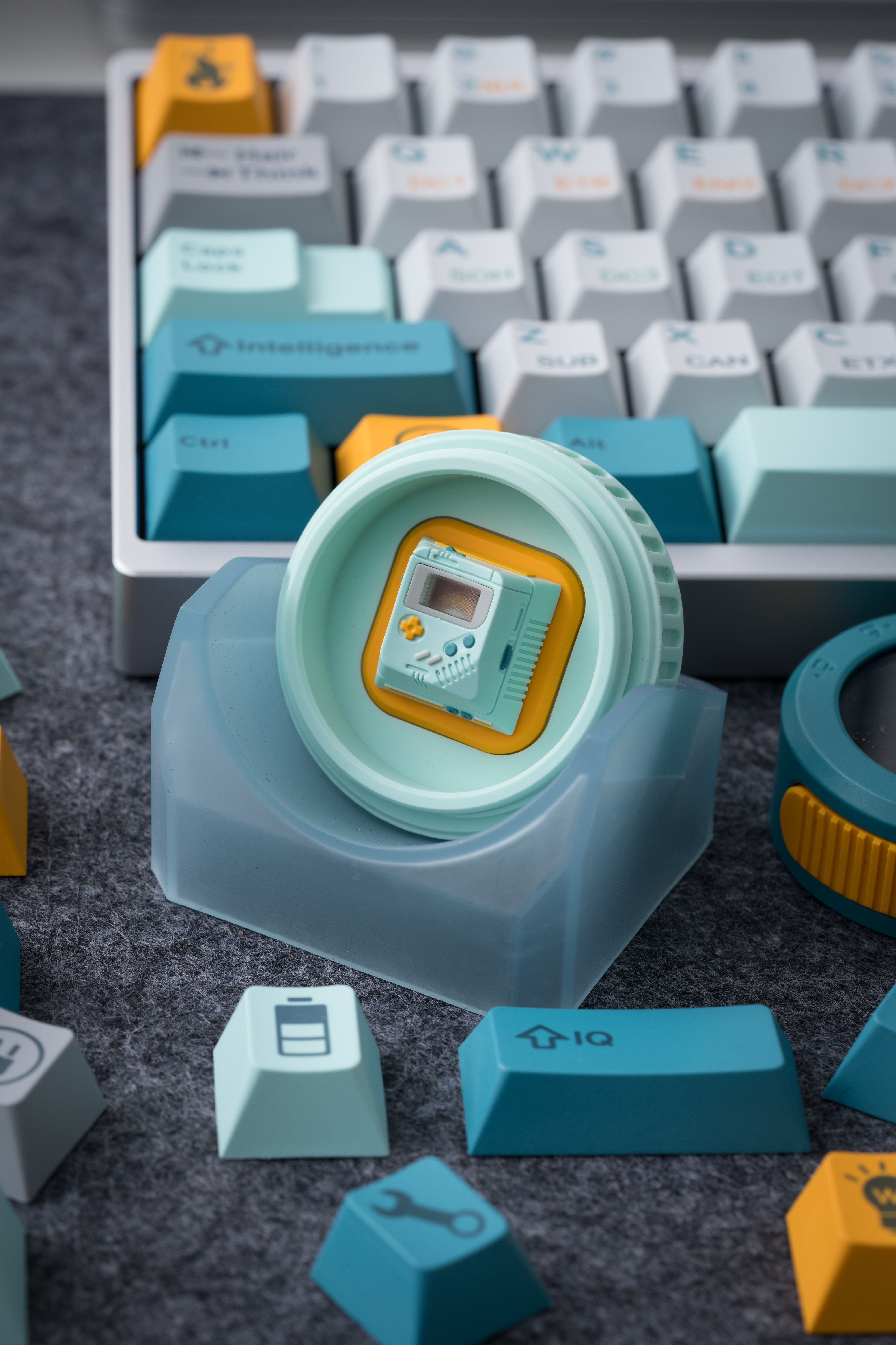 空降 复古:进化-Luminkey65 - zFrontier 装备前线