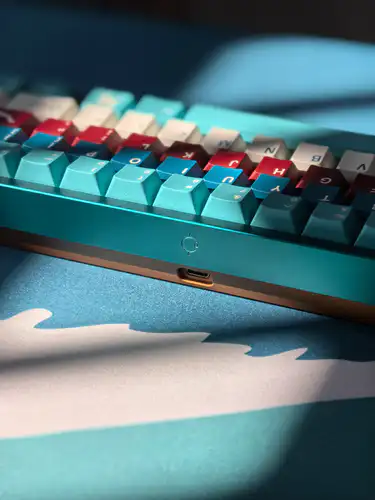 Neo65cu X KKB本栖湖 老图新发，真的库存了很久，在这里还是想吹一下法翠和本栖湖真的是绝配了，绝绝子还得是雨宫老师 ...