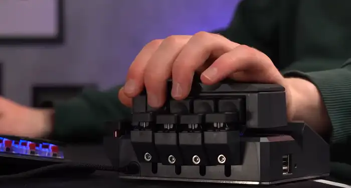 MoveMaster RSG1 单手混合键盘摇杆 - zFrontier 装备前线