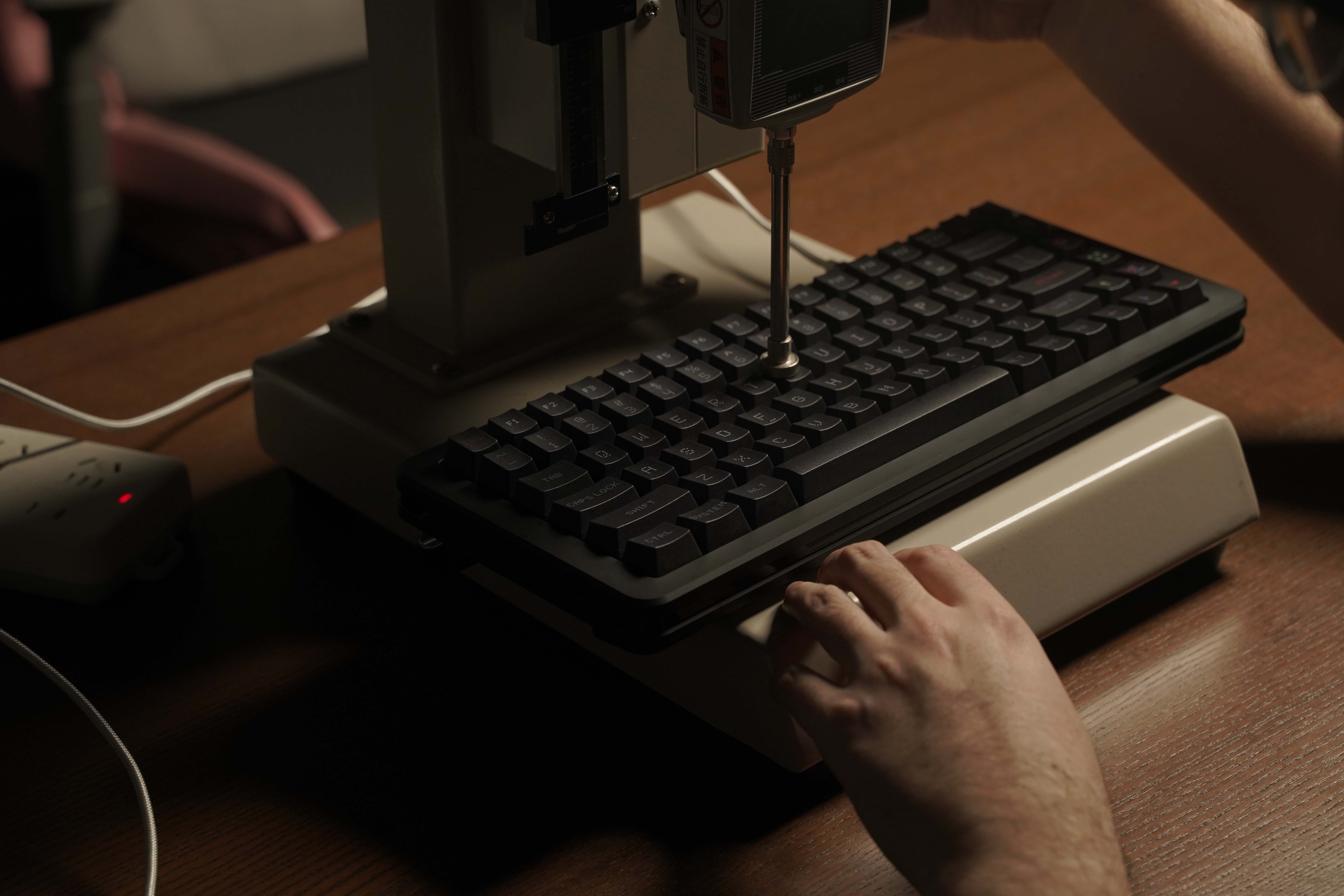 实拍图 | BACKSPACE退格 OASIS 75 Basic - zFrontier 装备前线