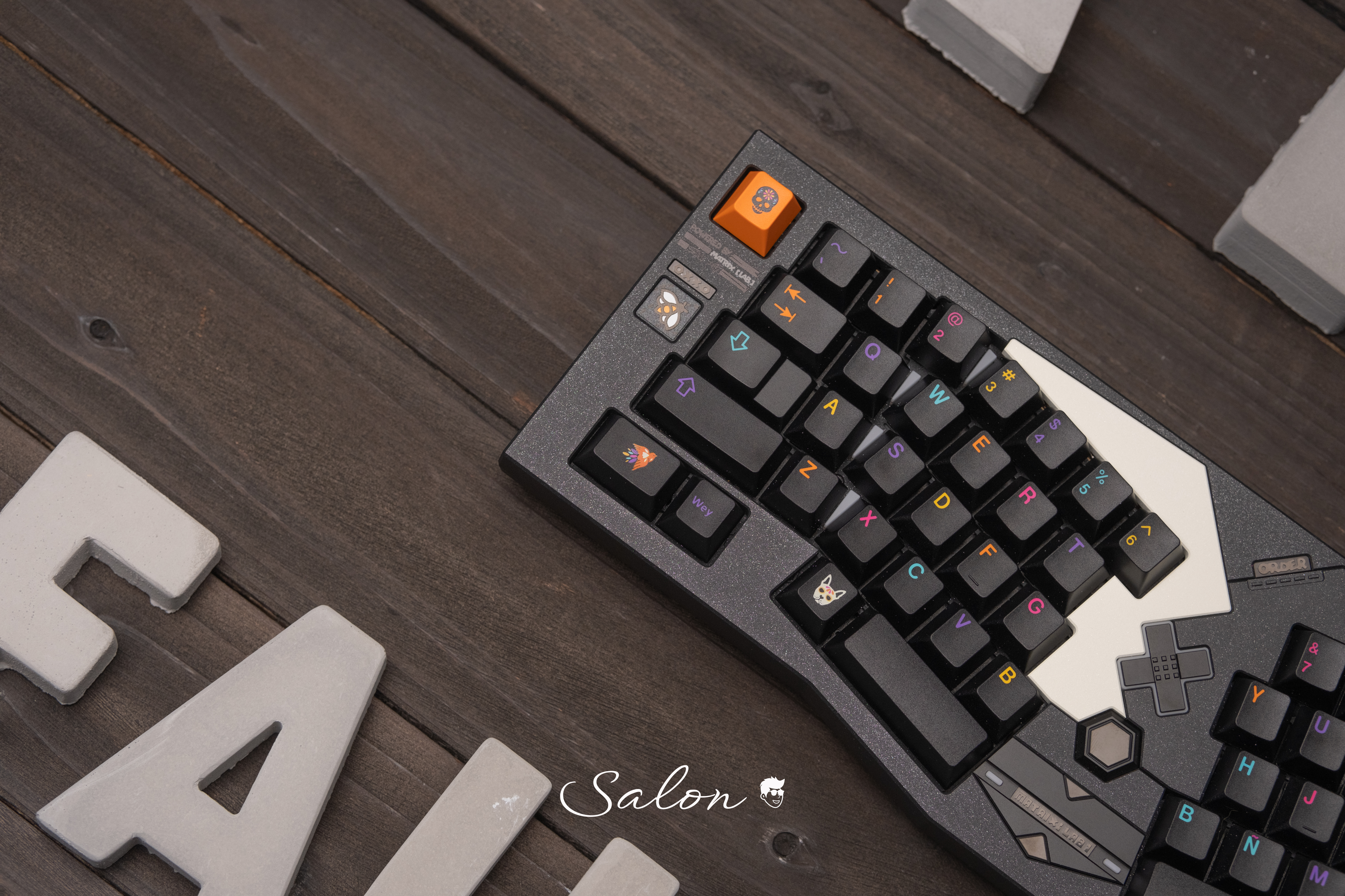 「Matrix」MR.HAT Faukwaa , GMK Mic - zFrontier 装备前线