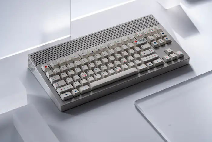 AM Neon 80 农历新年限定返场 - zFrontier 装备前线