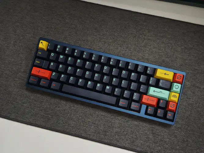 Neo65cu海军蓝+GMK大都会 - zFrontier 装备前线