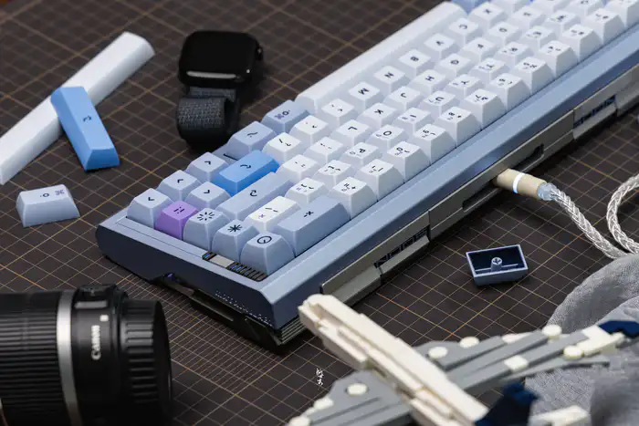 The Matrix Lab NOOS阳极天蓝开箱组装|操作员键帽|彼岸花轴|将拉杆融于键盘中 - zFrontier 装备前线