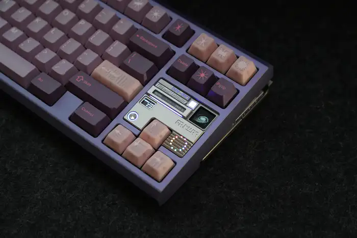 Matrix FAUKWAA - [MY-2K] 朝颜紫 有什么键帽能驾驭这么有韵味的颜色？？？ - zFrontier 装备前线