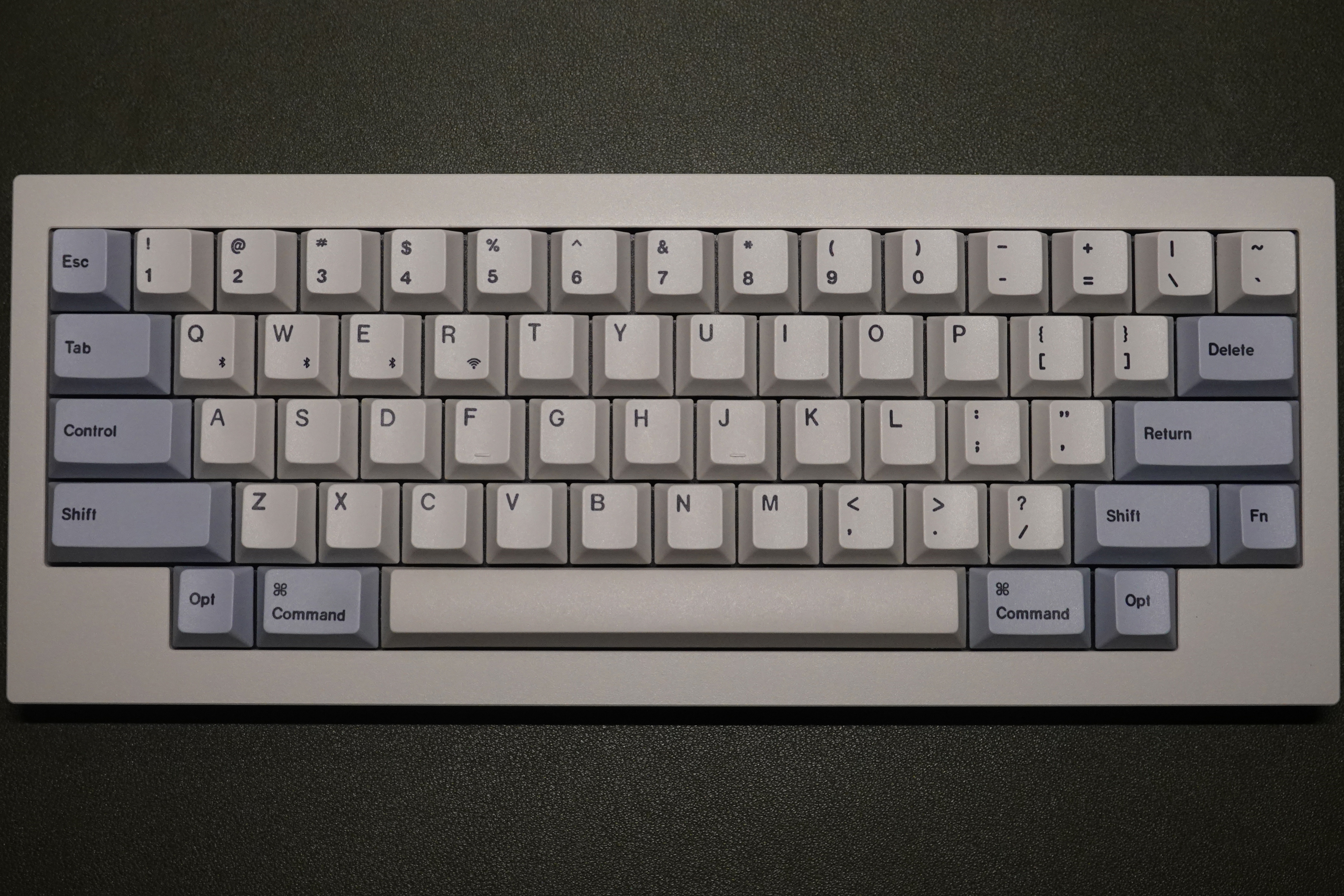 Keychron Q60 铝合金 HHKB 配列客制化机械键盘 - zFrontier 装备前线