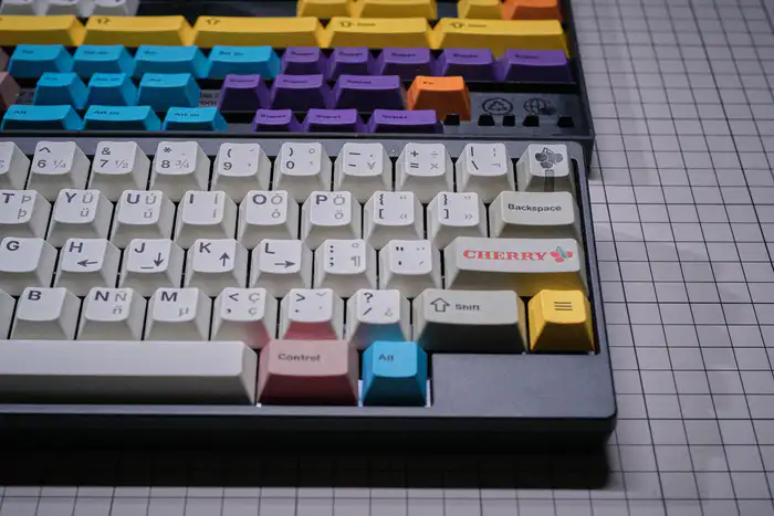 HHKB GMK Addition CMYK & PBTfans Beige US-INTL - zFrontier 装备前线